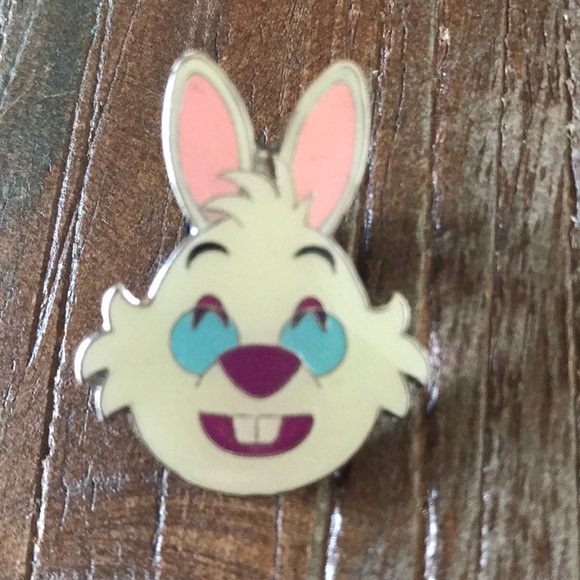 Disney | Other | Walt Disneys Alice In Wonderland White Rabbit Pin ...